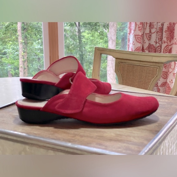 Ashro | Shoes | Ashro Mary Jane Mule 95m Guc | Poshmark